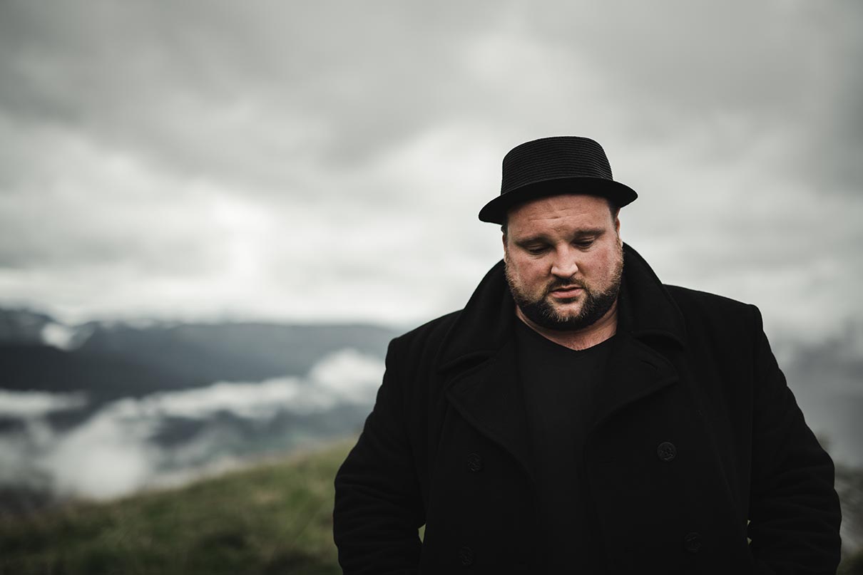 Alex Diehl #665 - LAUT - das neue Album - Promigeflüster