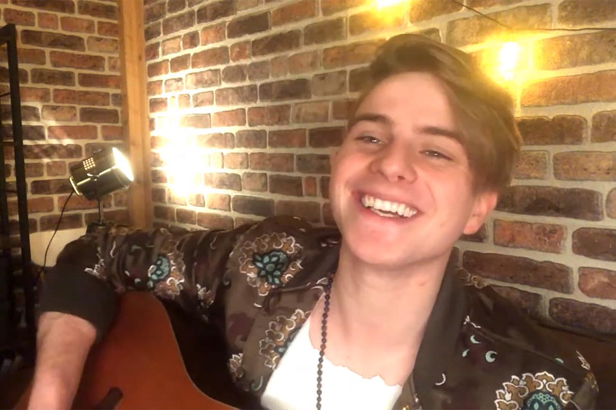 Vincent Gross - "Hautnah" im Livestream - Promigeflüster